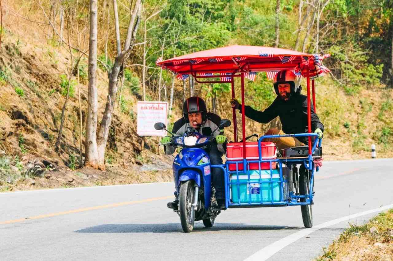 Thailand: the new helmet law raises questions among expatriates